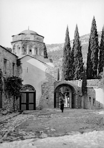 - Μουσείο Μπενάκη