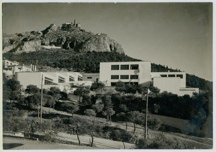 Δημήτρης Πικιώνης Δημοτικό σχολείο στα Πευκάκια, Λυκαβηττός, Άποψη του ...
