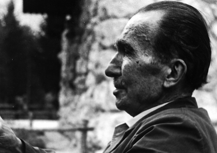 NIKOS KAZANTZAKIS the Eternal World-roamer - Benaki Museum
